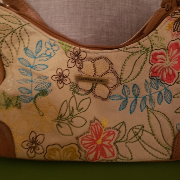 Caribbean Joe | Bags | Caribbean Joe Floral Shoulder Bag | Poshmark
